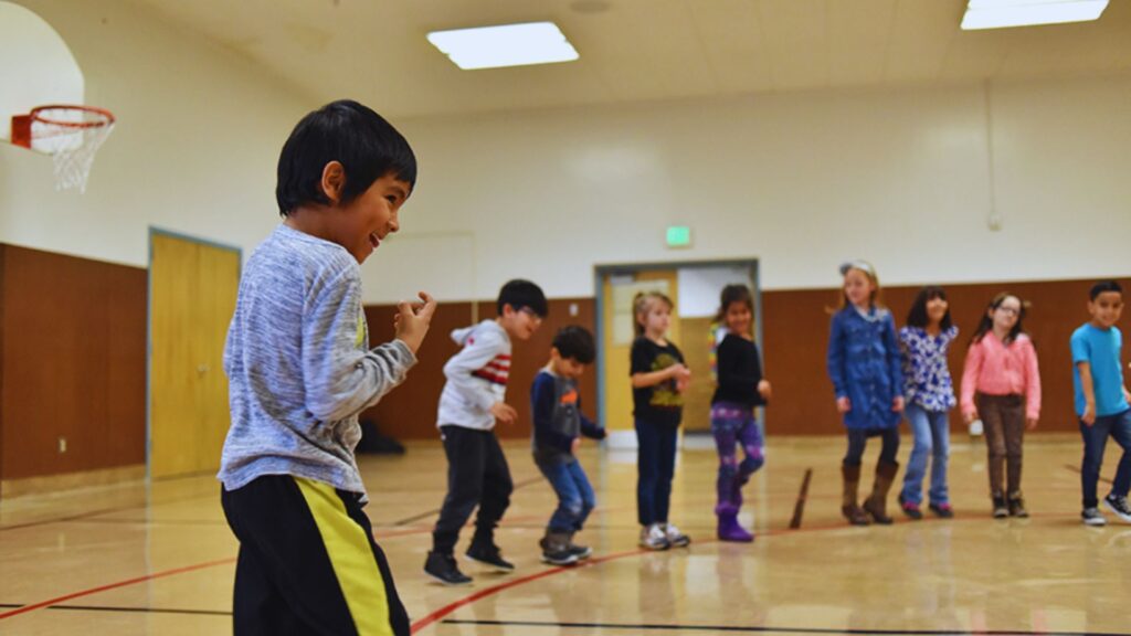 55 Fun Circle Games for Kids to Play Anytime - TheParentsDay